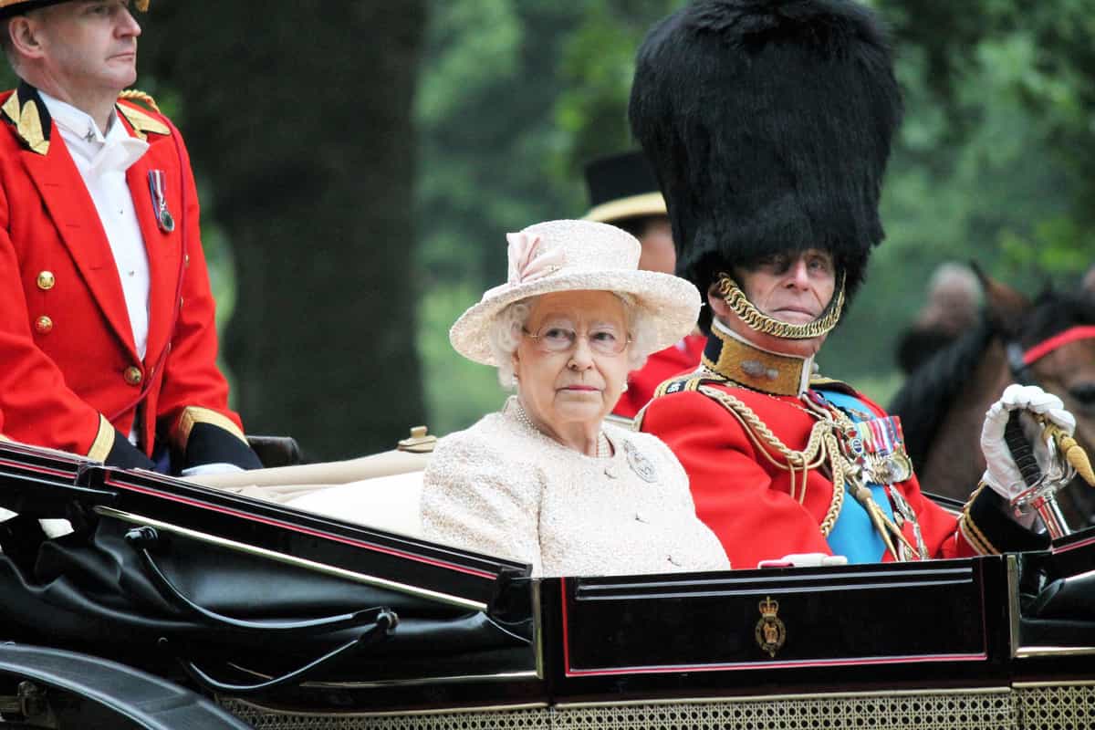 Bizarre beauty rules for royal women