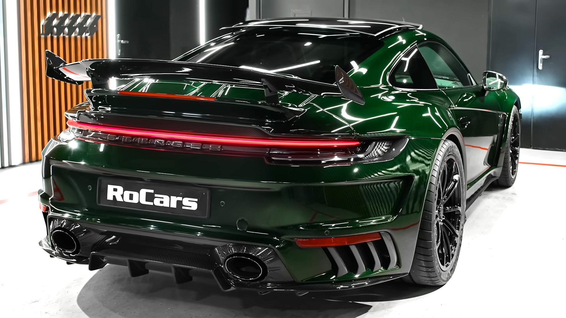 Exclusive Porsche 911 makeover showcases modern style