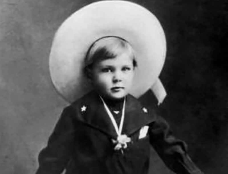 Gary Cooper was Hollywood’s beloved good guy—but his real story was far ...