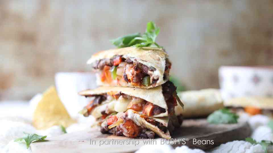 I built a full veggie quesadilla - and the filling stood out