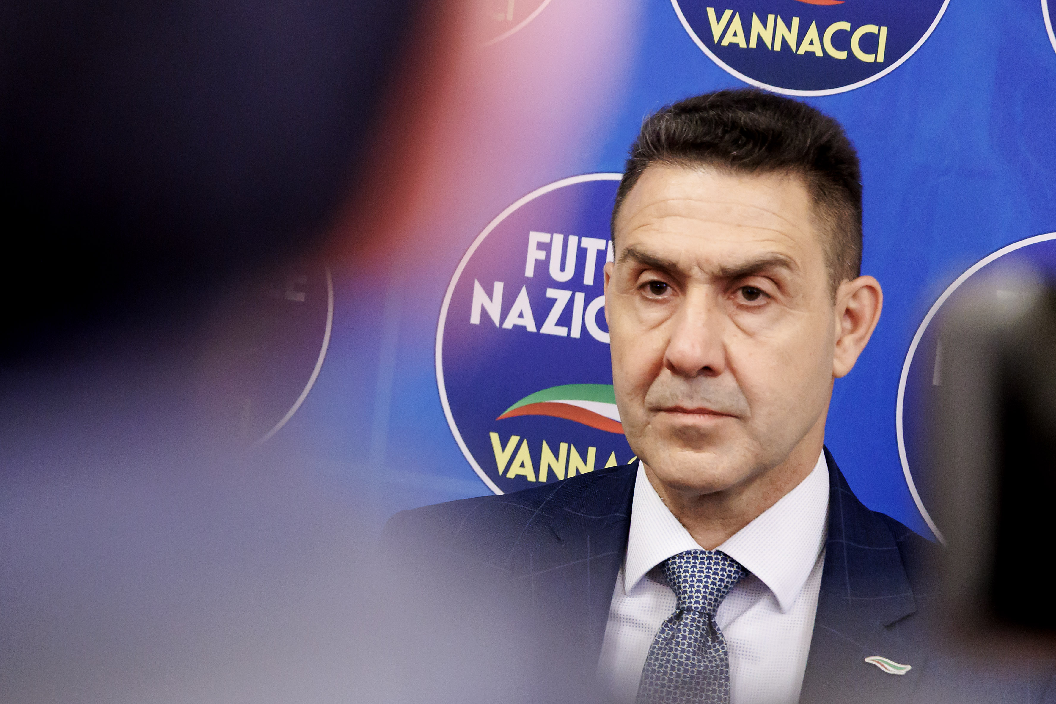 Vannacci a Giorgia Meloni: “Dimostri di essere di destra. Alleanze? A ...