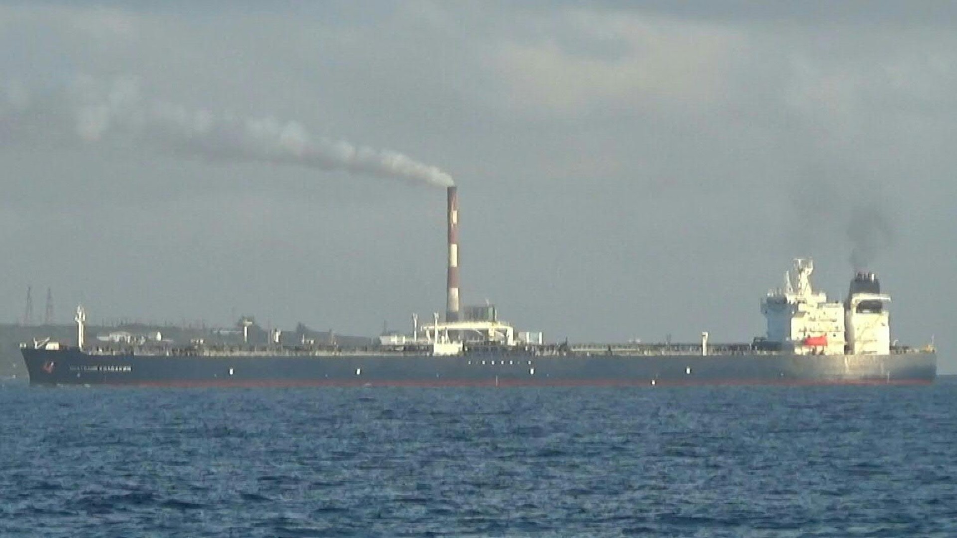 Un petrolero ruso atraca en Cuba, sumida en una crisis energética