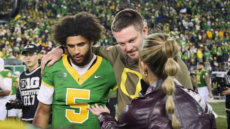 Dante Moore, Dylan Raiola spark intriguing Oregon quarterback room