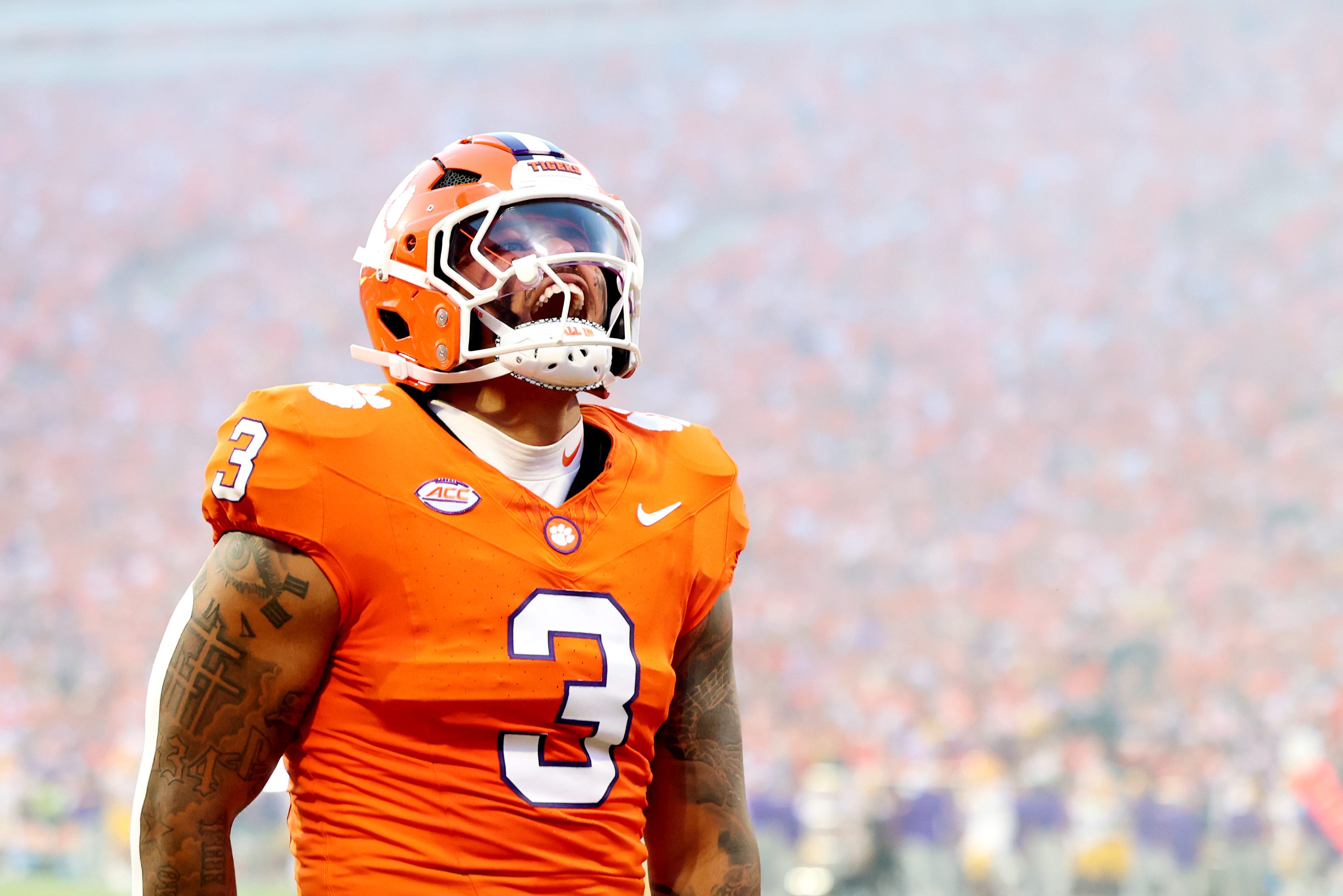Final Bears 7-round mock draft: Multiple trades, defensive moves