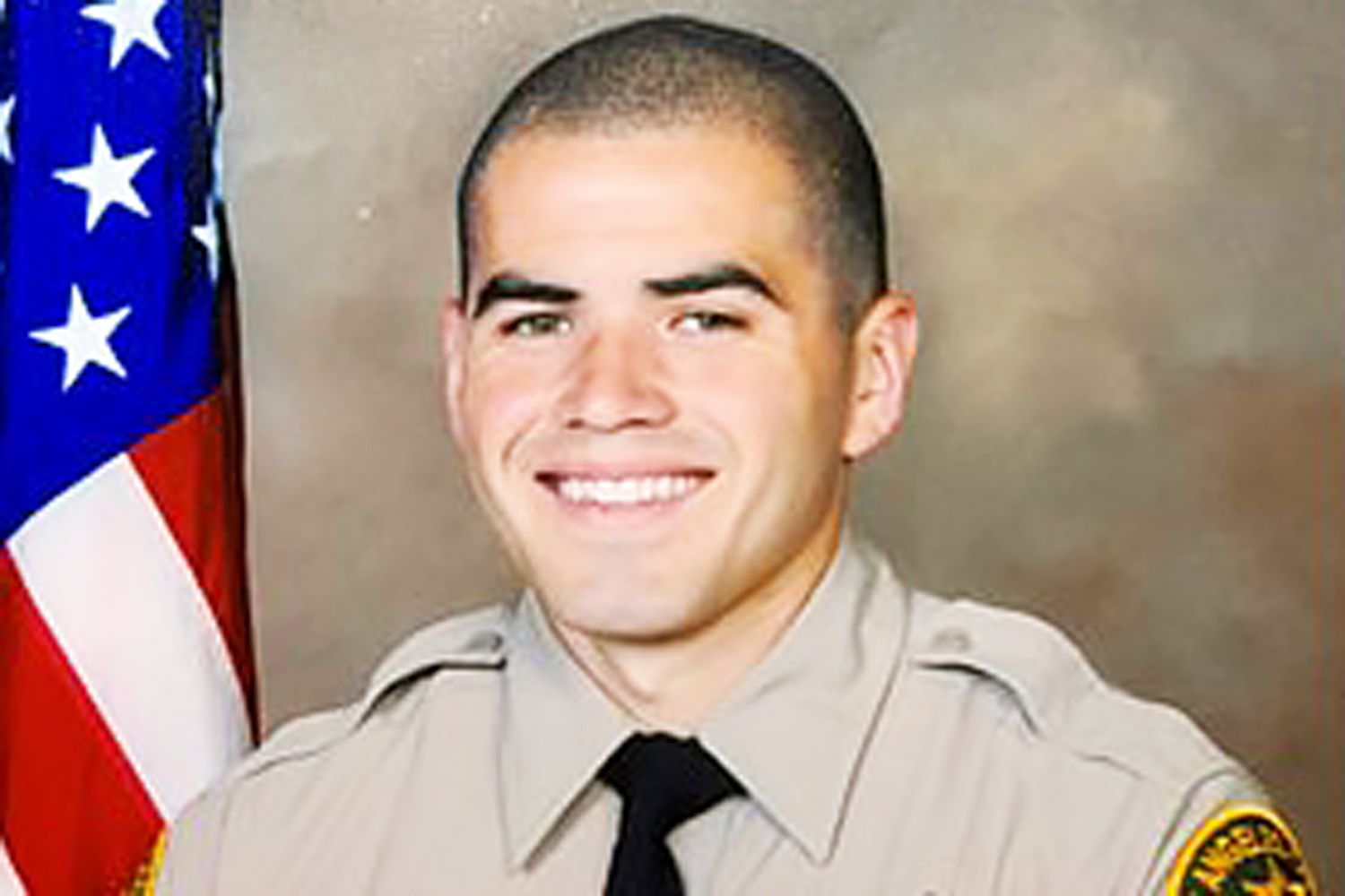 30-year-old married sheriff's deputy dies after 'medical emergency ...