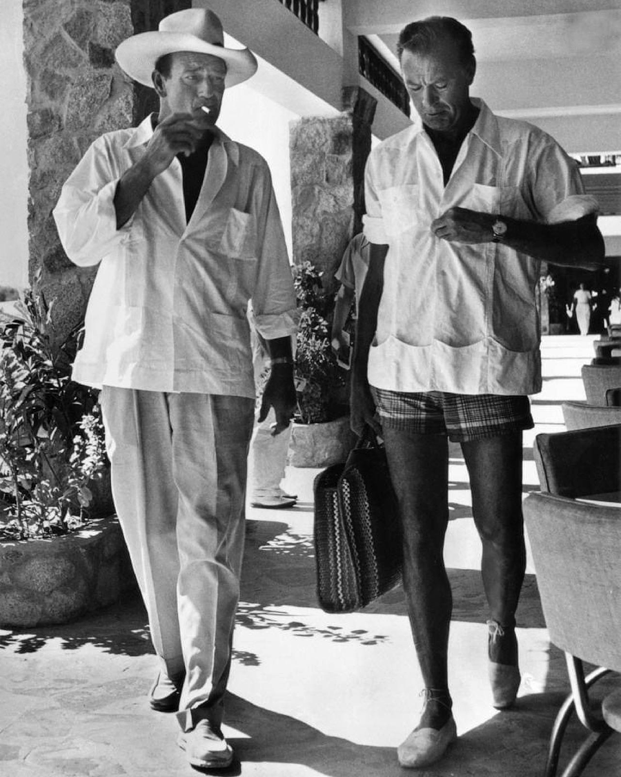20 candid photos of old Hollywood stars when the cameras were off