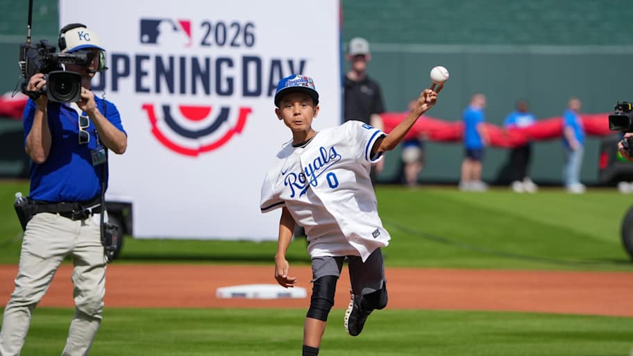 Royals honor Terrance Gore with touching tribute