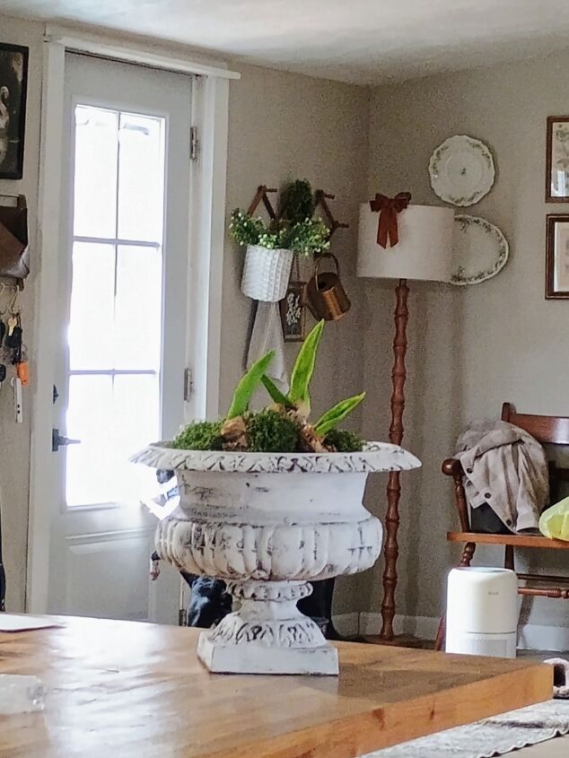 Spring faux tulip bulbs