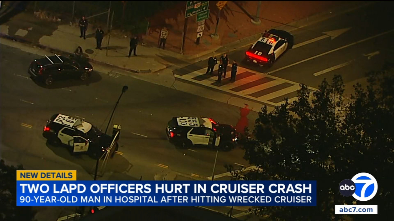 2 LAPD officers, 90-year-old driver hurt in Encino crash