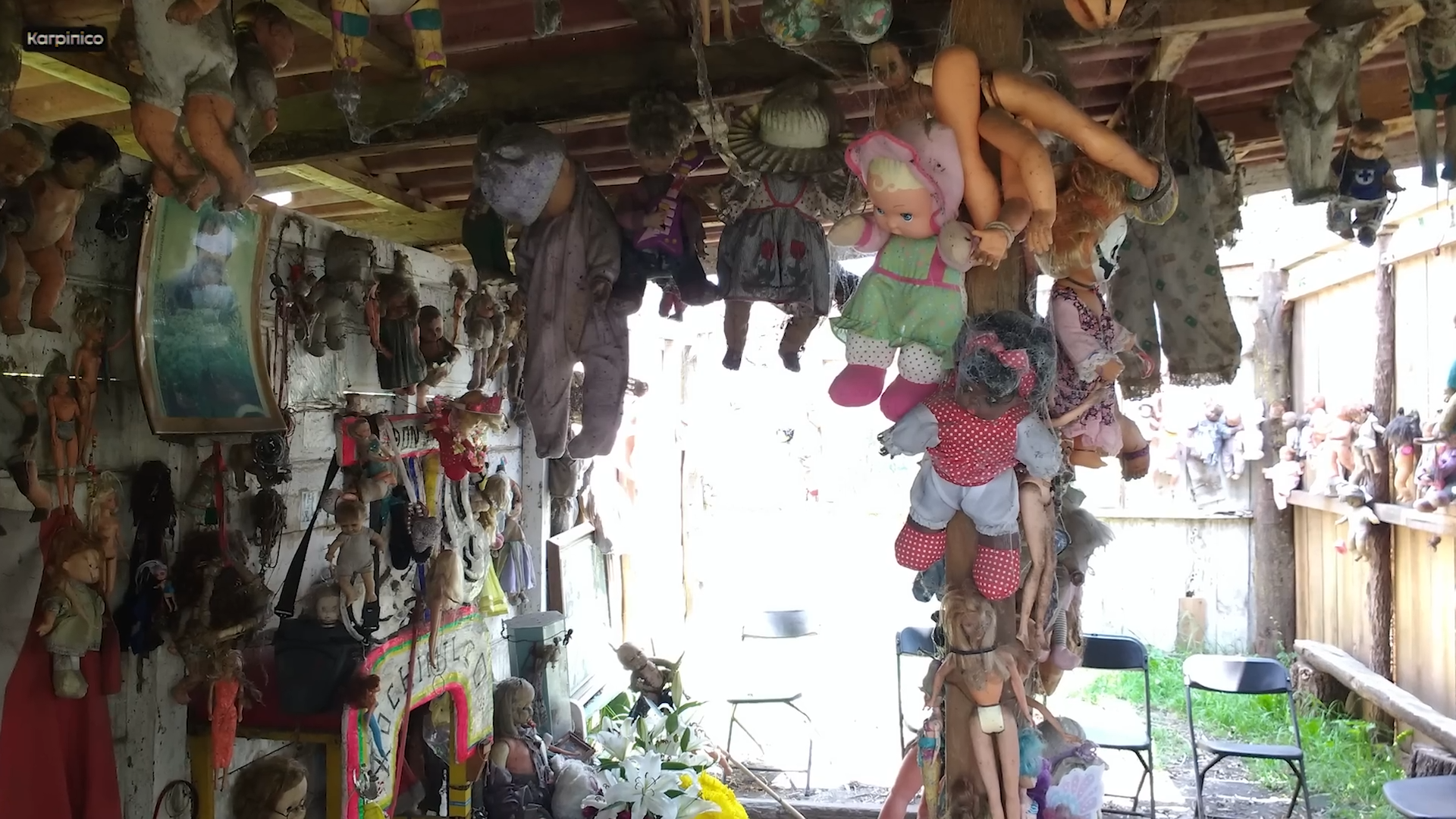 A hermit filled this Mexican island with 4,000 dolls after a girl drowned