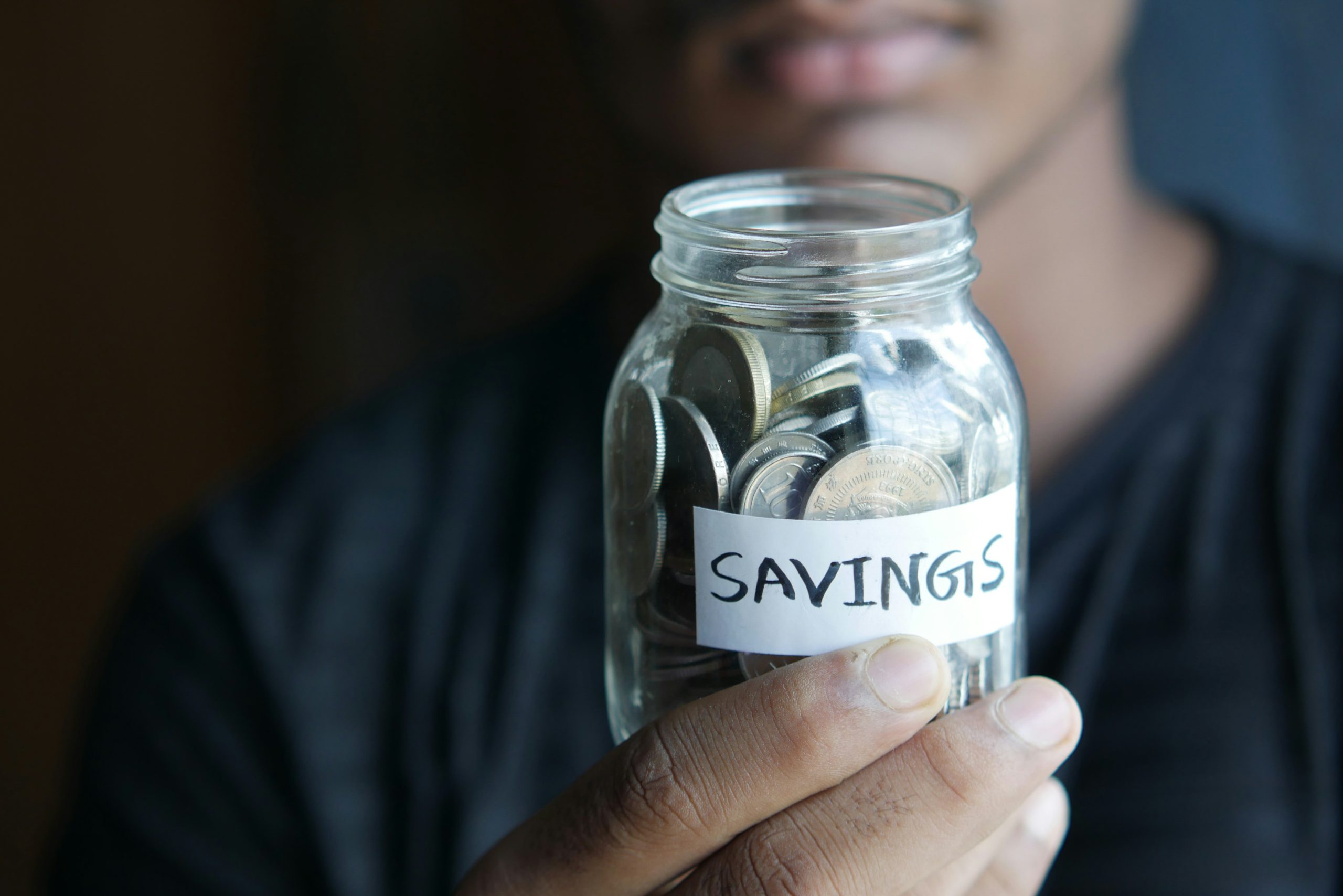 Smart habits to save 20% of your income