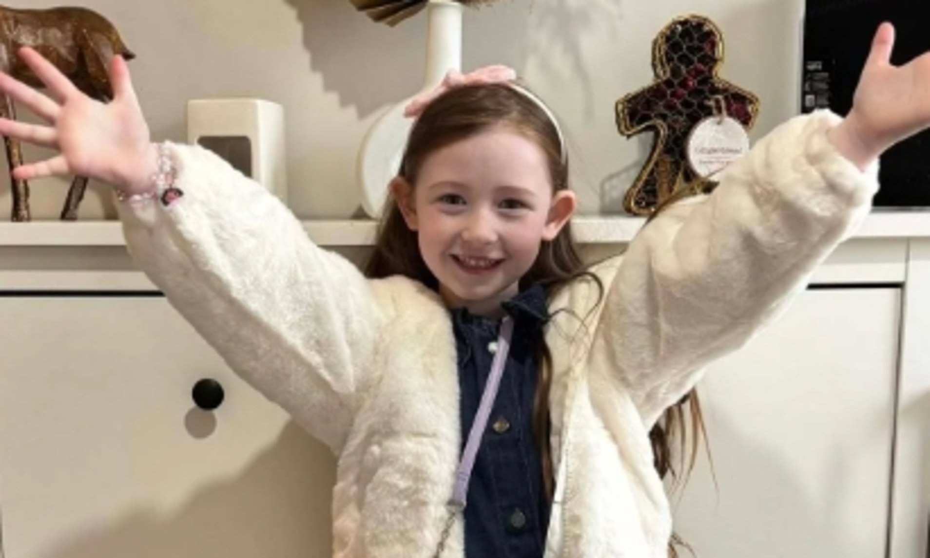 Girl, 7, found dead in pond at golf course as mother pays tribute to ...