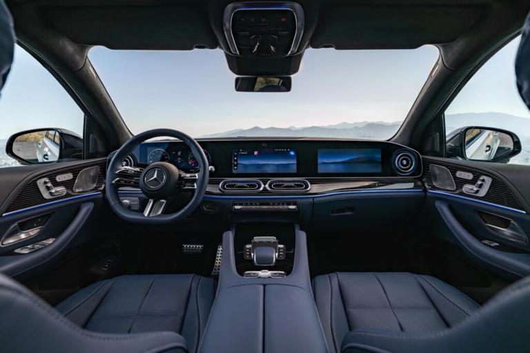 2027 Mercedes-Benz GLE updated with AI tech, new suspension and ...