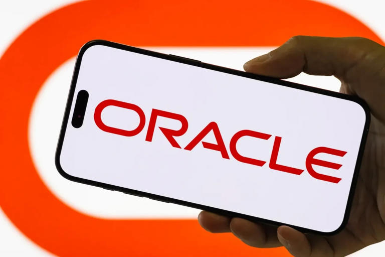 Oracle begins large-scale layoffs amid AI expansion: Report