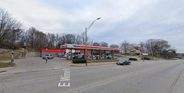 Elderly woman robbed at husband's grave in Independence; card used soon ...