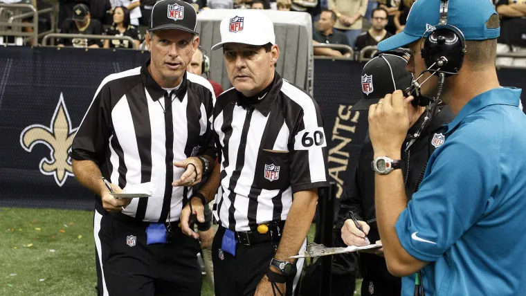 What are NFL replacement refs? History of officials used during referee ...