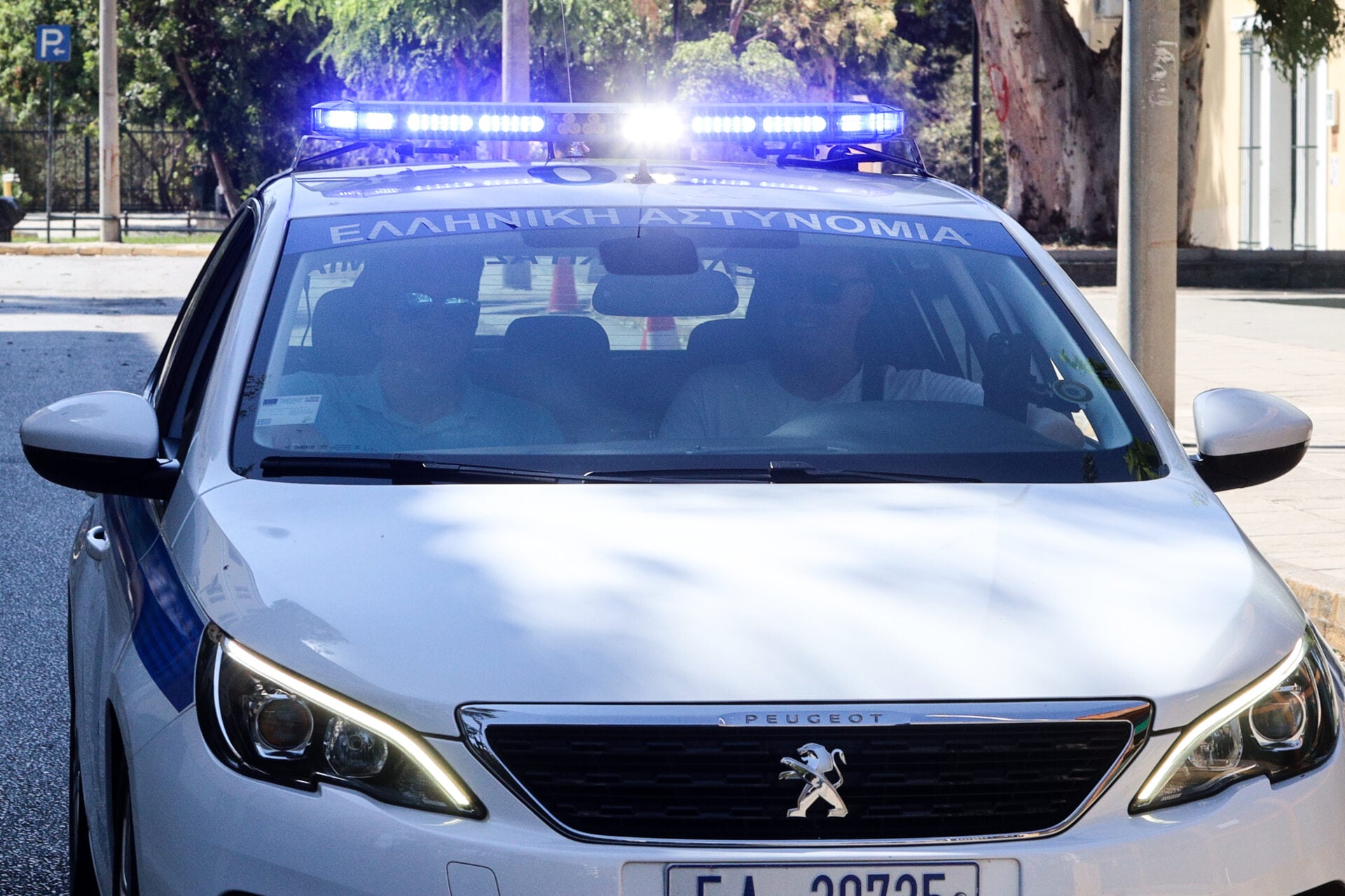 Εξάρθρωση κινεζικού κυκλώματος διακίνησης παράνομων μεταναστών: Οι ...