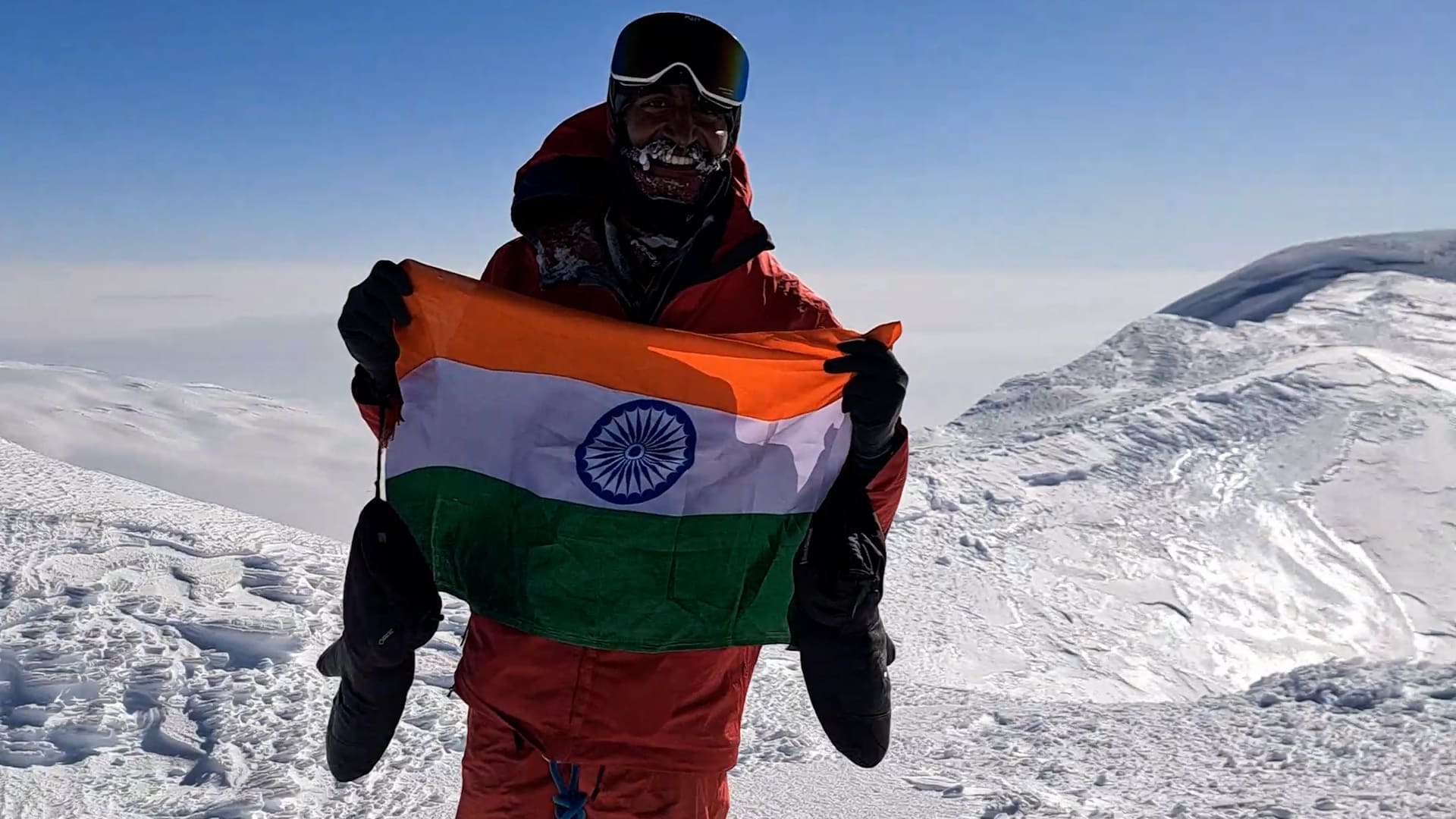 Fastest time to climb the seven volcanic summits