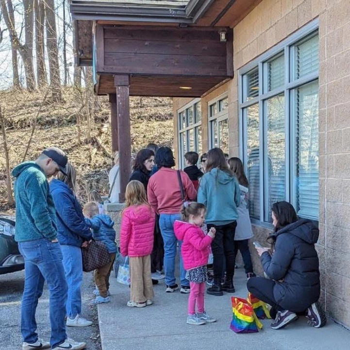 Grand Rapids cat rescue to host free Easter egg hunt