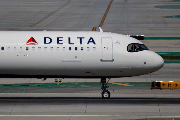 Delta, Amazon partner to bring next-generation in-flight Wi-Fi powered ...