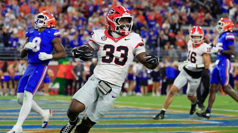 Georgia running back Chauncey Bowens changes his number to honor ...