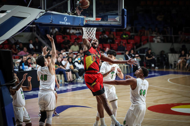 PBA: San Miguel bounces back, keeps Macau winless
