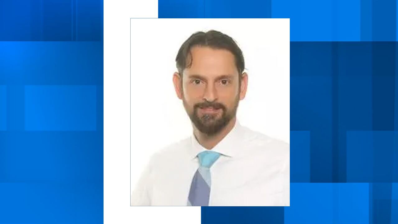 Charleston County School District names new principal at Burke High School