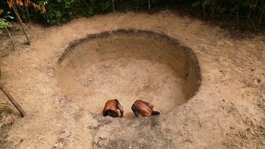 Dig to build most amazing waterfall and swimming pool