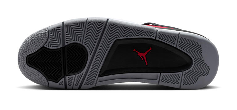 Official look at this year's 'Toro Bravo' Air Jordan 4