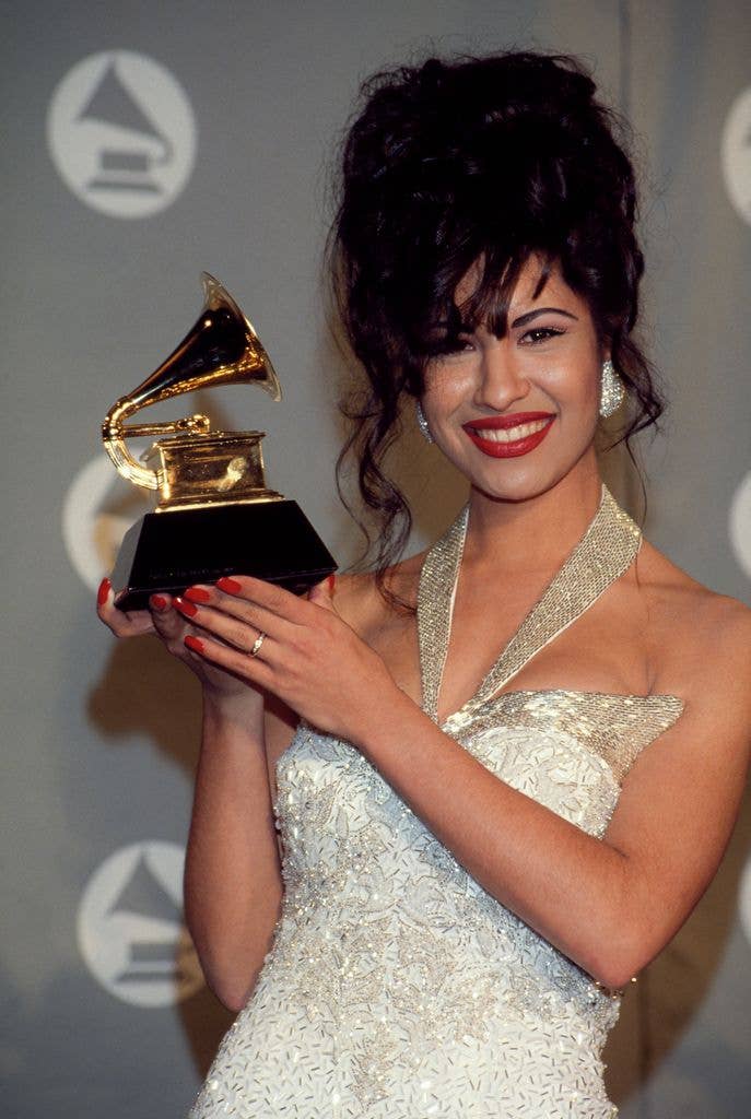 What happened to Selena's killer, Yolanda Saldívar? Where is she now ...