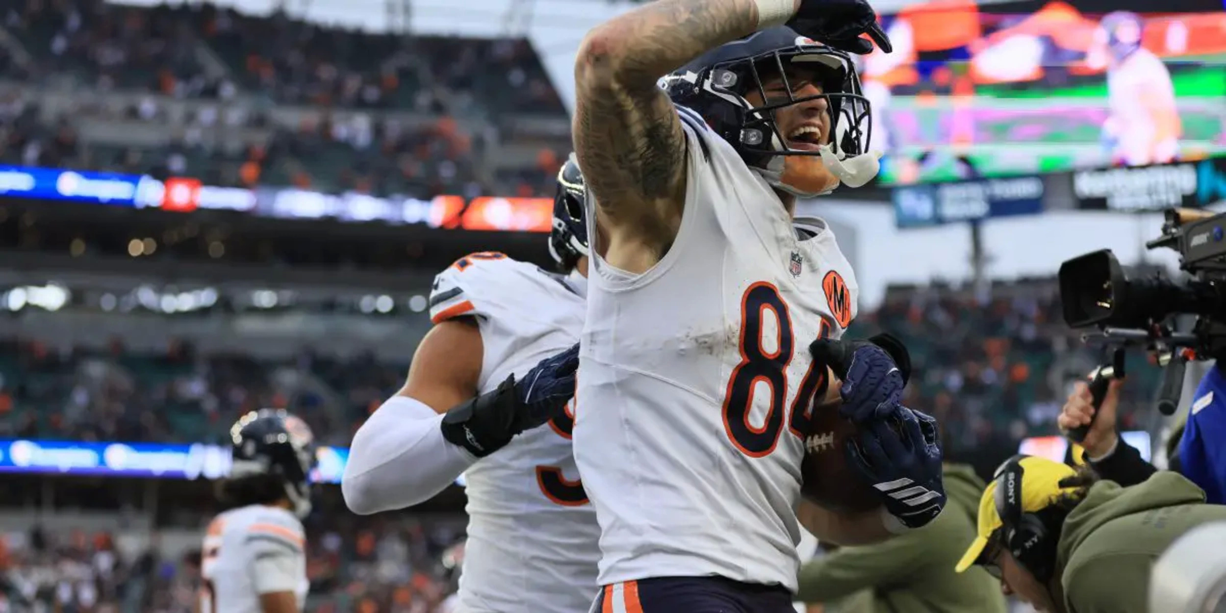 Chicago Bears: Colston Loveland predicted to be the best NFL TE in 2026