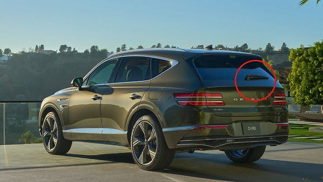 The brilliant engineering behind SUV rear wiper safety