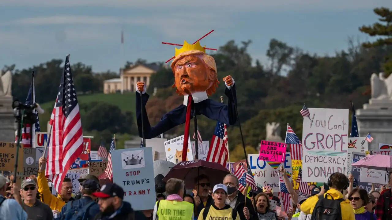 From city squares to small towns, thousands march in 'No Kings ...