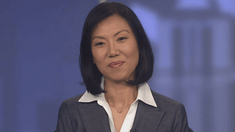 KOMO News anchor Mary Nam signs off last broadcast, closing 23-year ...