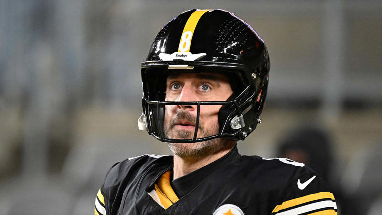 Steelers owner Art Rooney II gives Aaron Rodgers hard deadline for 2026 ...