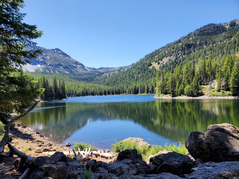 This 1.7 million acre outdoor escape in Oregon is packed with camping ...
