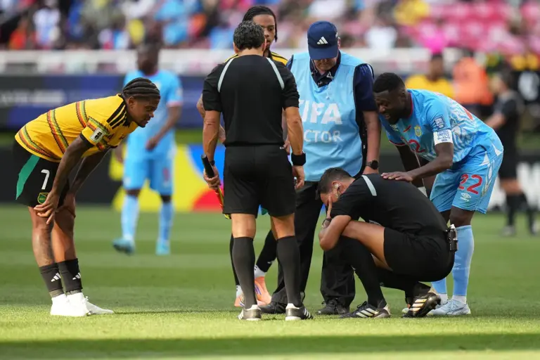 Elim CDM 2026 : L’arbitre de RD Congo-Jamaïque finit au tapis