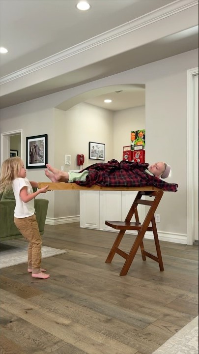Dad left them alone for one second!