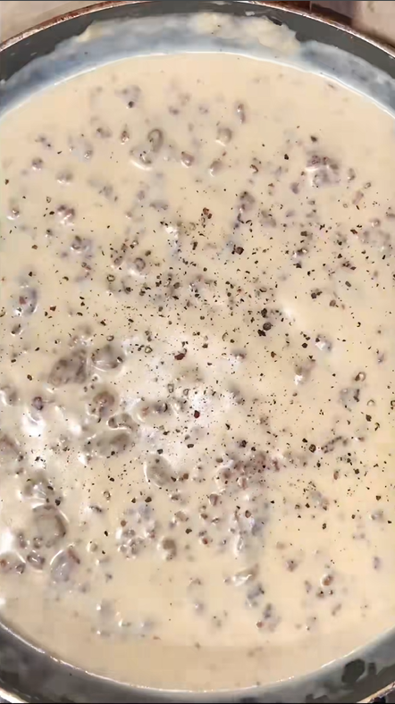 Dads Famous Biscuits And Sausage Gravy
