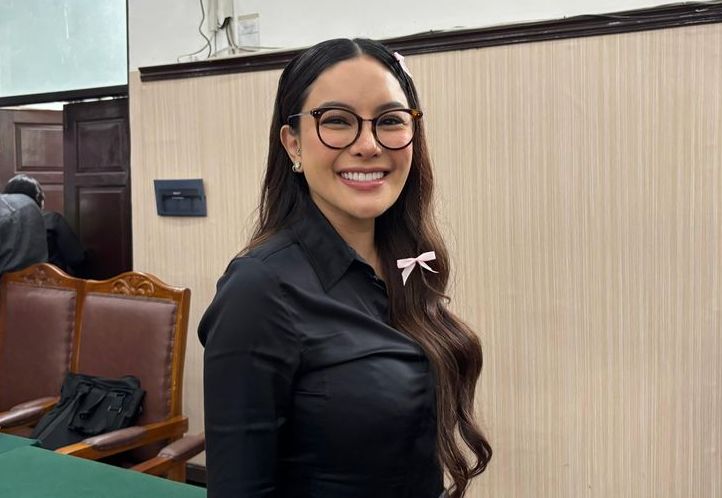 Protes pihak Nikita Mirzani lantaran persidangan melawan Reza Gladys ...