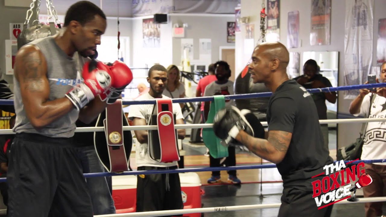 Jesse "Hard Work" Hart demonstrating massive power