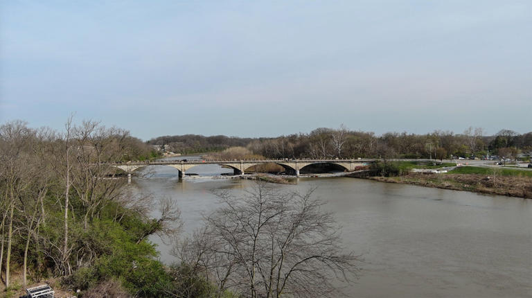 Detours ahead as Indy moves forward with 16th Street Bridge closure