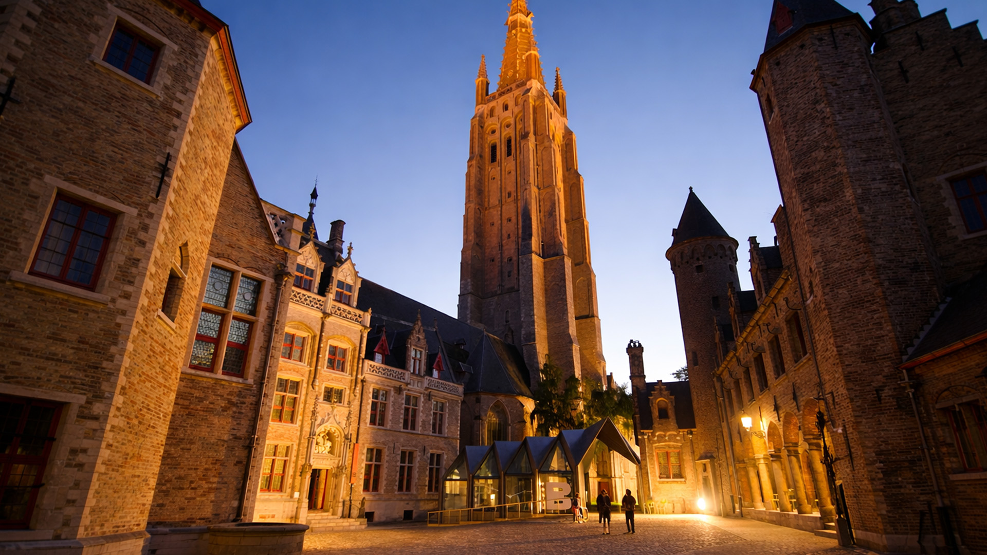 Bruges Belgium Romantic Evening Walk City (4K)