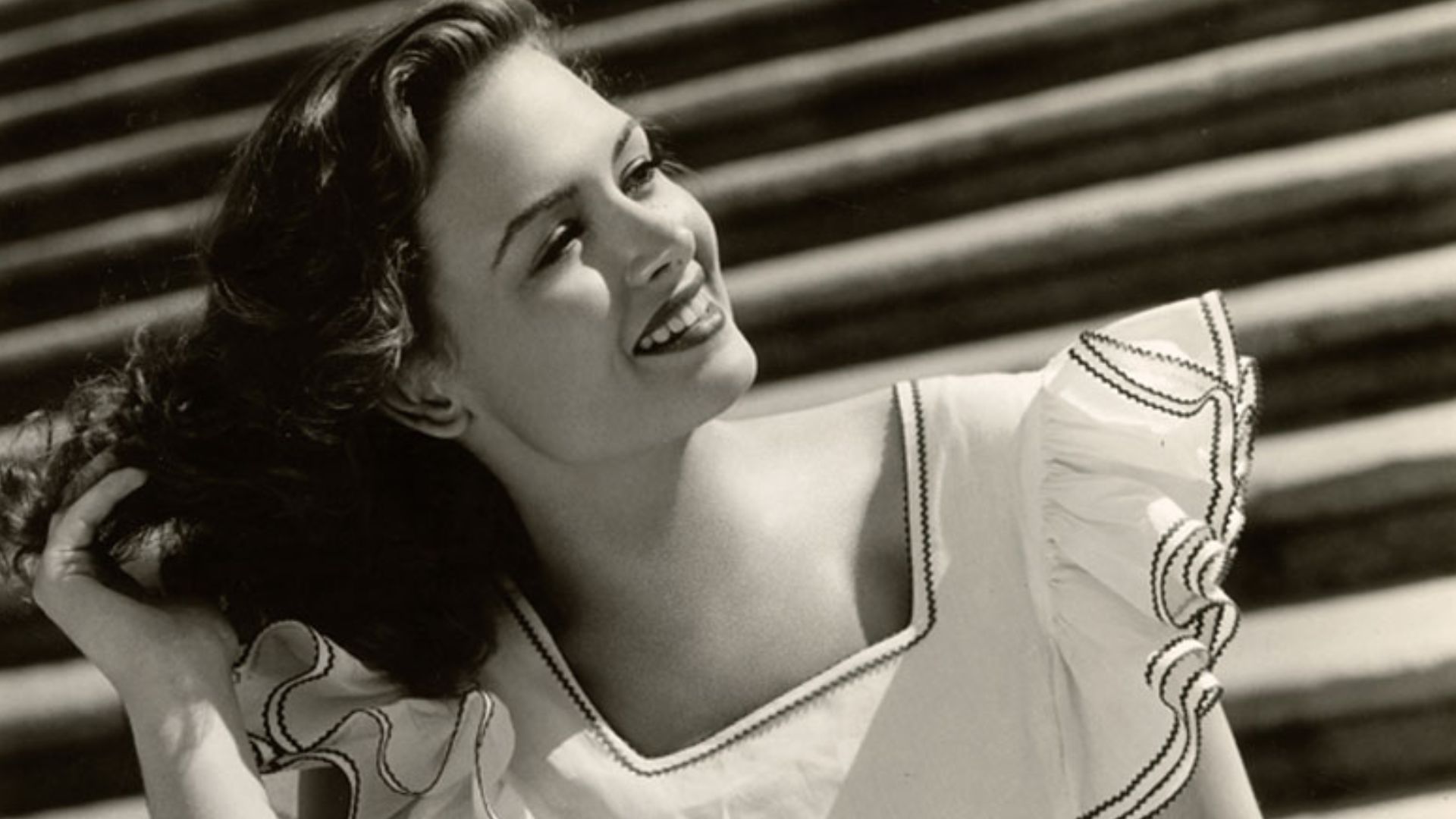Donna Reed was the image of Hollywood perfection, but her life behind ...