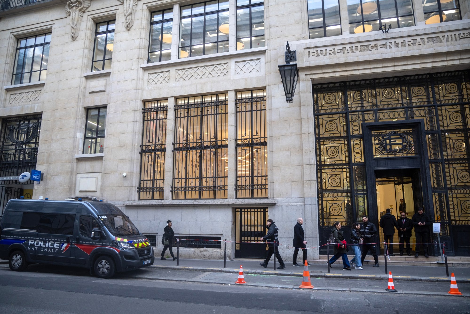 France suspects link to pro-Iranian group HAYI in foiled Paris bomb plot