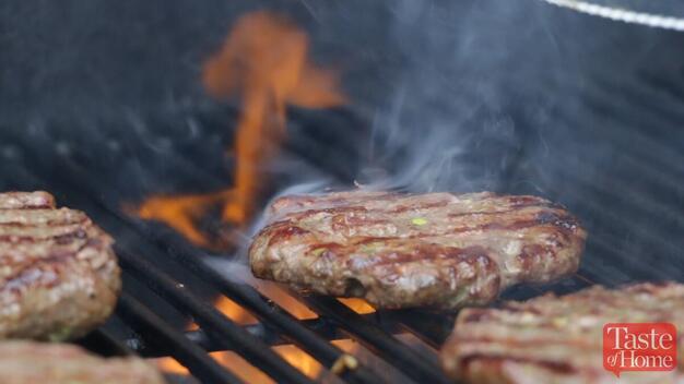 How to grill the perfect burger