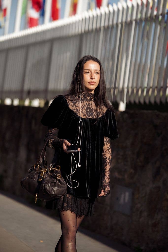 Why wired headphones are the coolest accessory according to a fashion ...