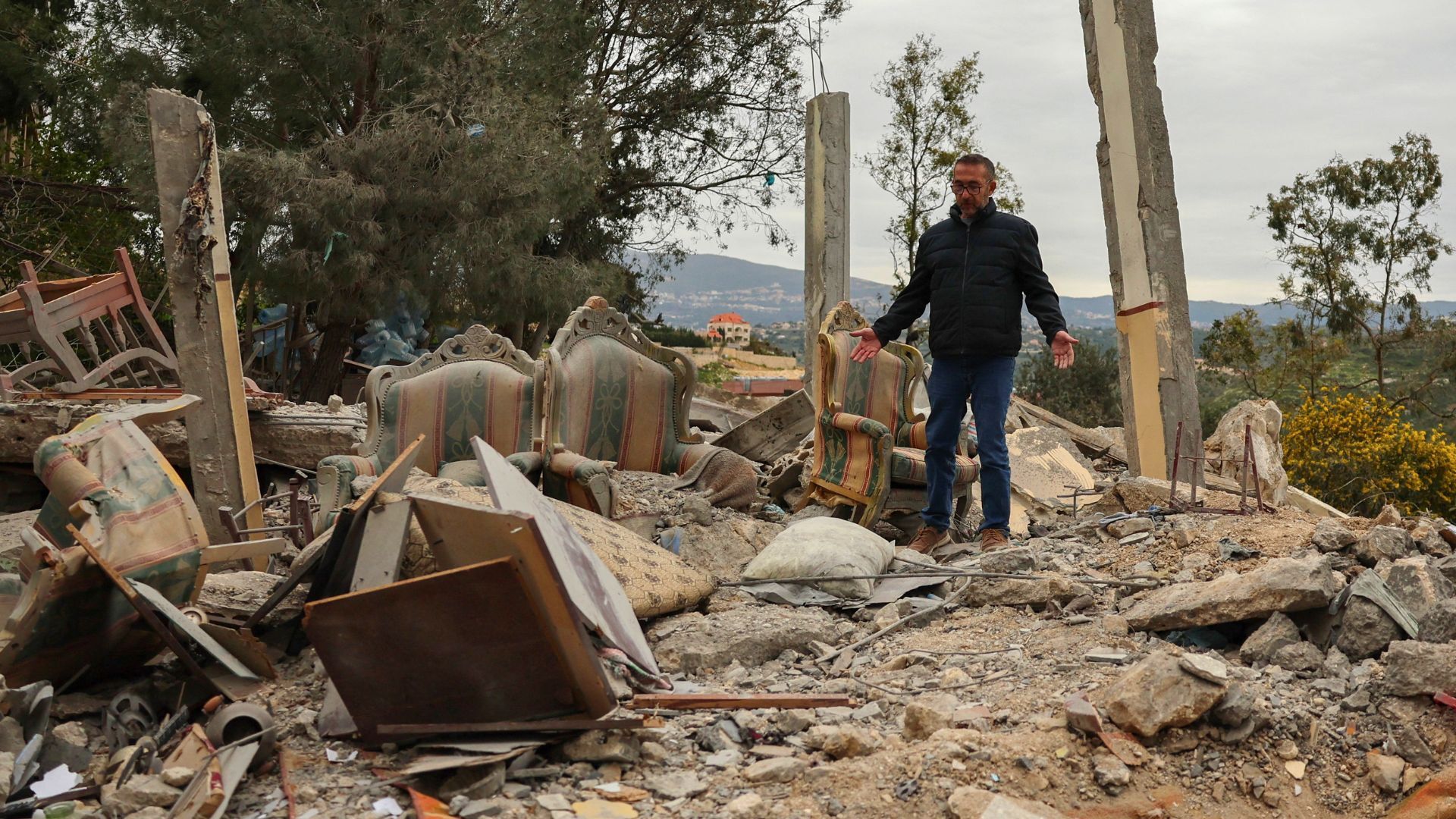 Israel expands ground invasion in Lebanon as UN warns of 'new occupation'
