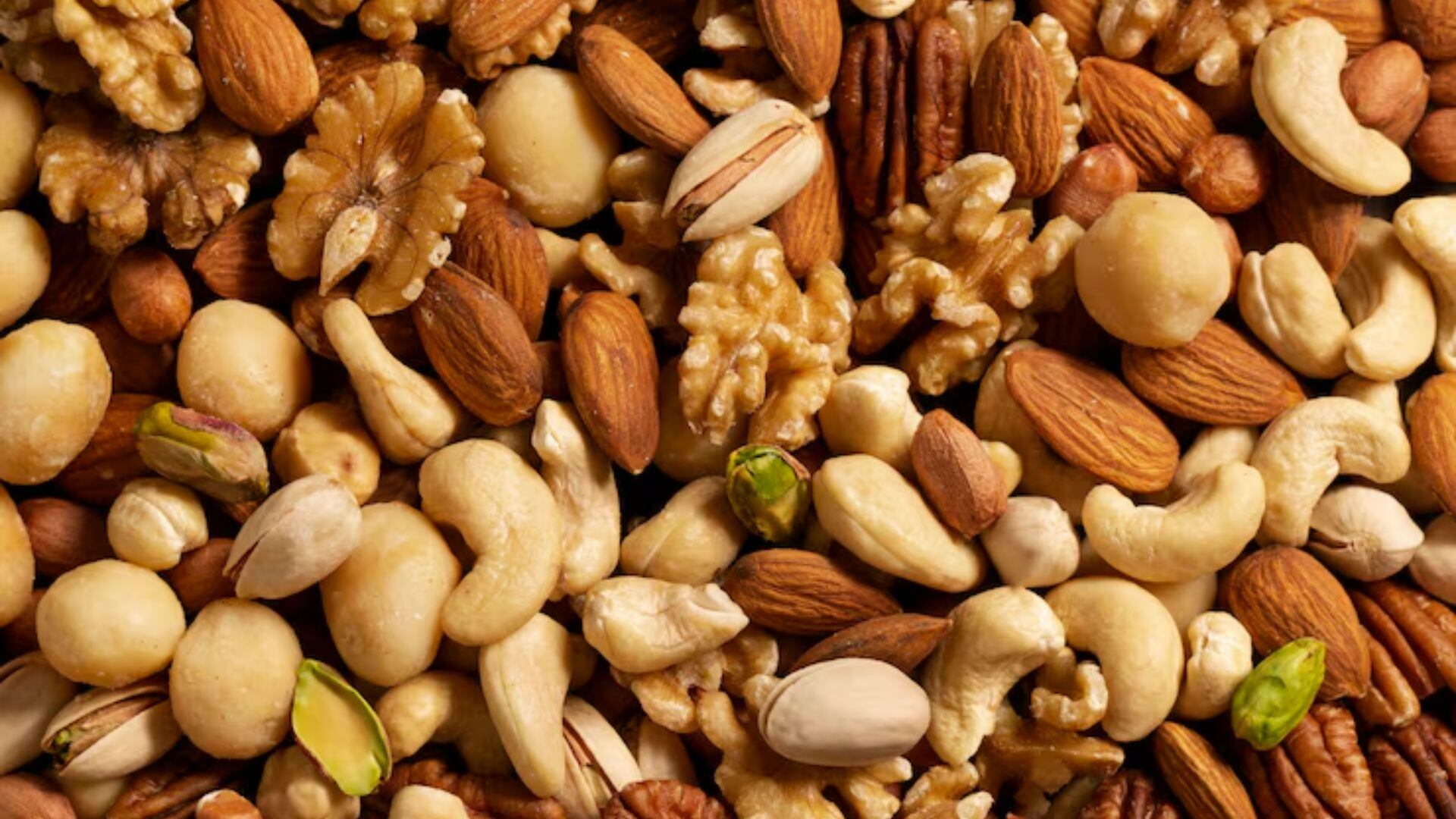 Mejor que la almendra | El fruto seco que reduce los niveles de ...