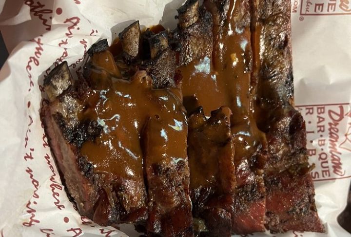 10 juicy pit stops for ribs across the USA
